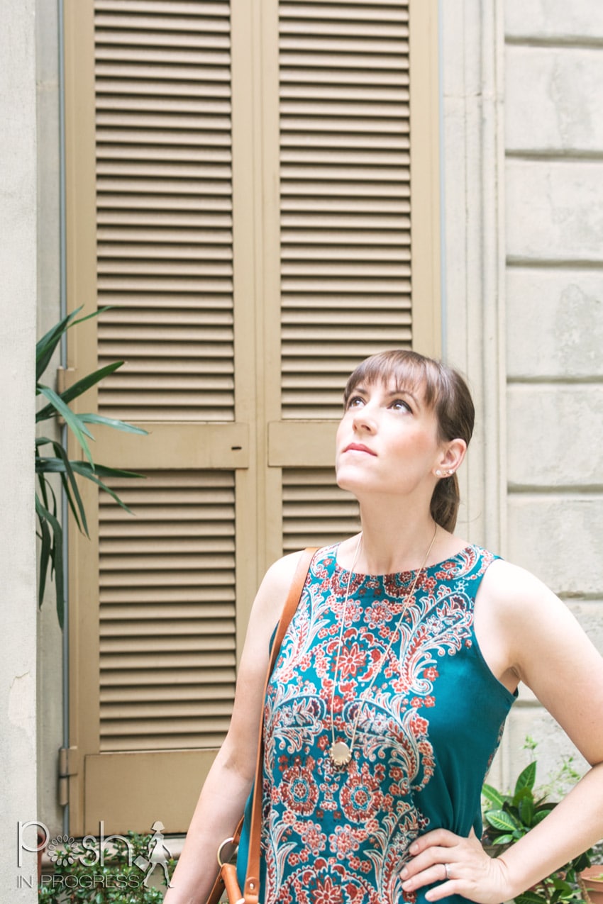 6 Easy Tips For Styling Shift Dresses So You Are Not Frumpy - Posh in ...