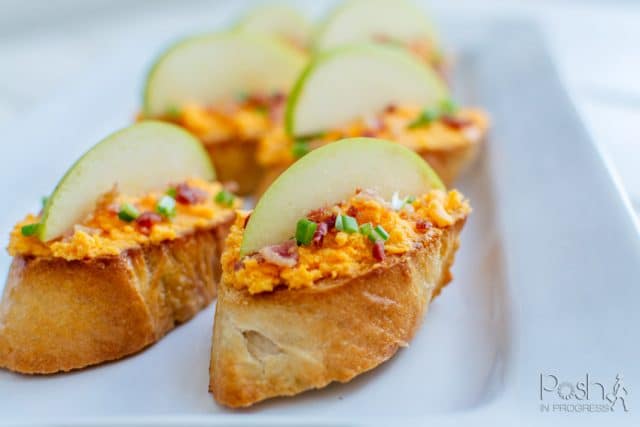 How to Make this Easy Cheddar Apple Crostini Recipe - Posh in Progress