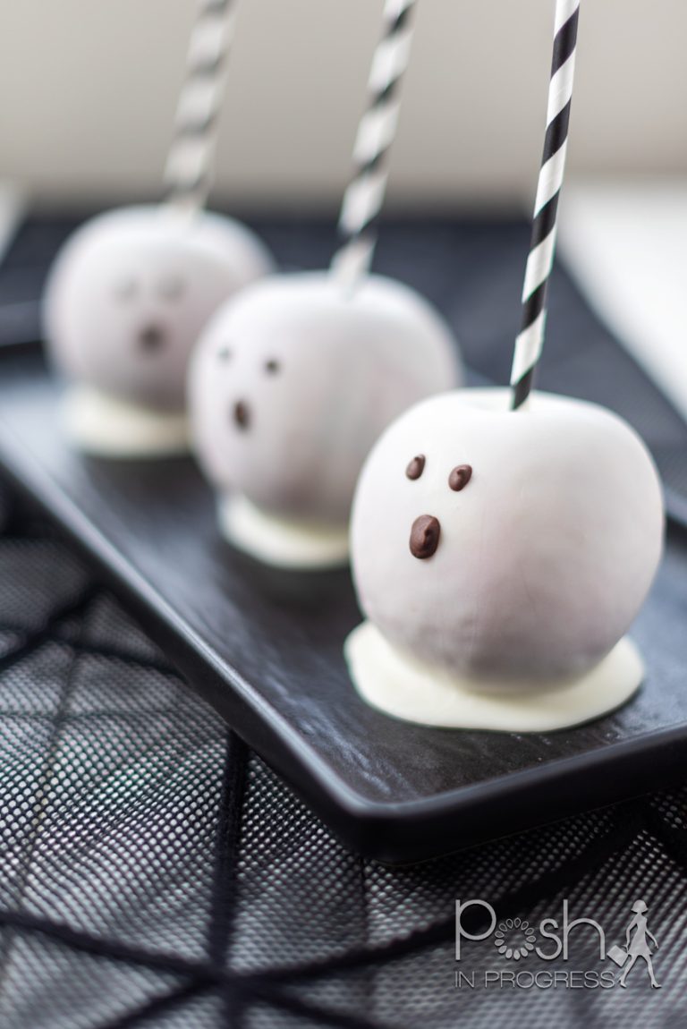 Halloween Candy Apples: How to Make these Adorable Ghost Apples - Posh ...