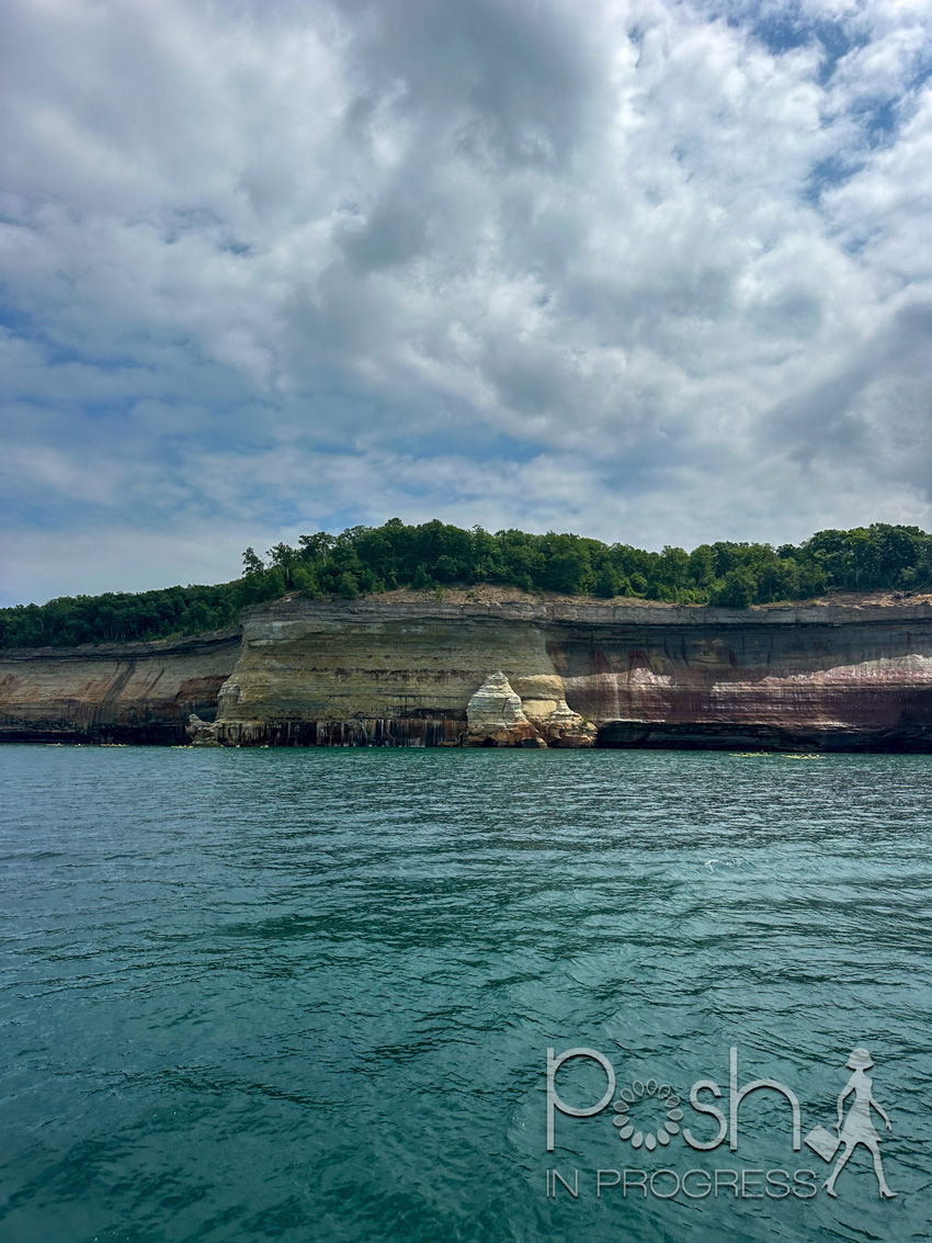 Exploring Pictured Rocks Michigan: The Ultimate Guide to Boat Tours ...